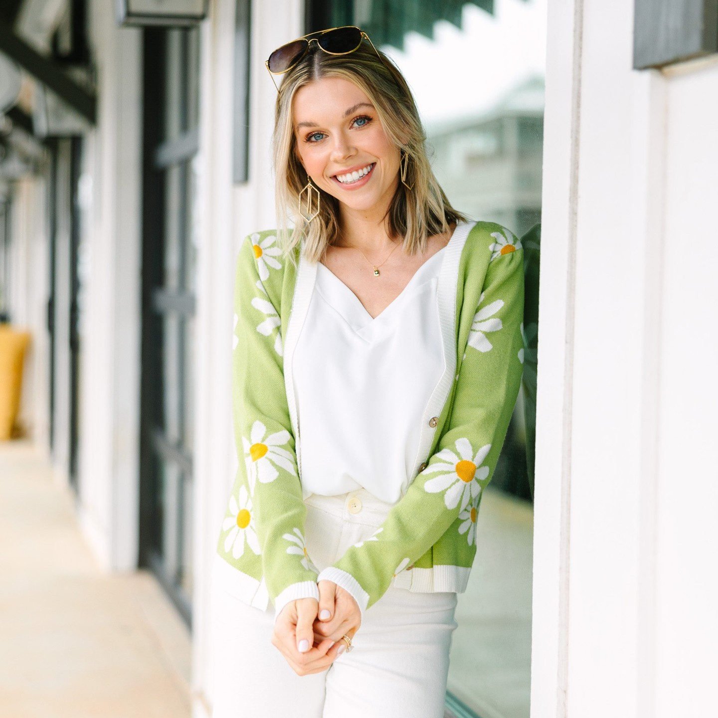 Feeling So Fun Lime Green Flower Cardigan – Shop the Mint Feeling So Fun Lime Green Flower Cardigan – Shop the Mint