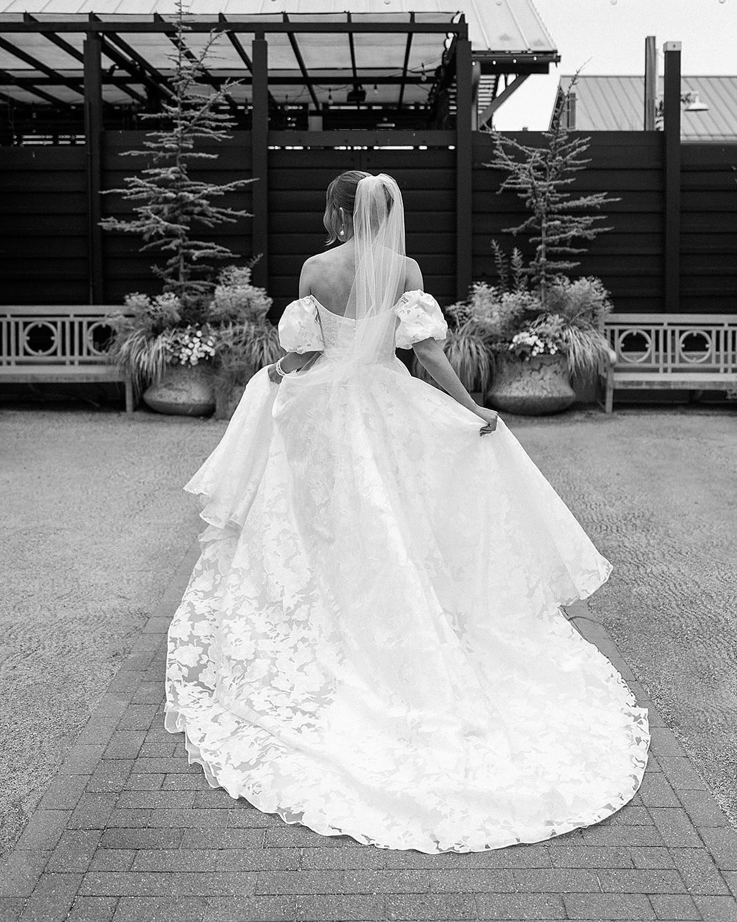 Wedding Dresses, Bridesmaids Dresses & More | Anthropologie Wedding Dresses, Bridesmaids Dresses & More | Anthropologie