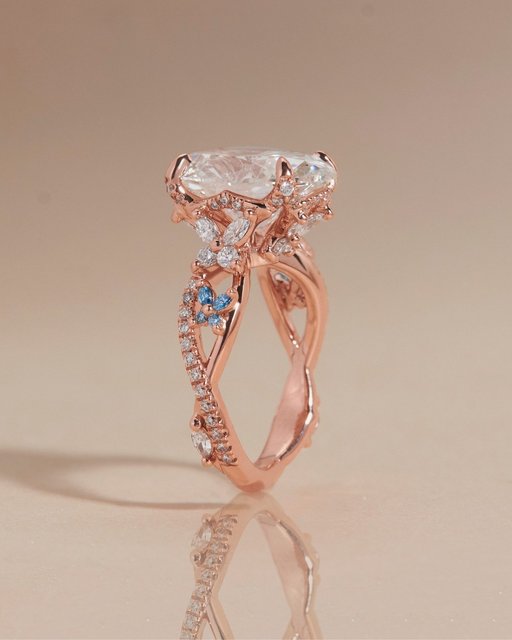 March Birthstone | Aquamarine & Bloodstone Birthstone Guide
