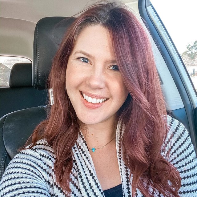 Dark Garnet Red Hair Dye Kit | Rimini Garnet 5RV | Madison Reed